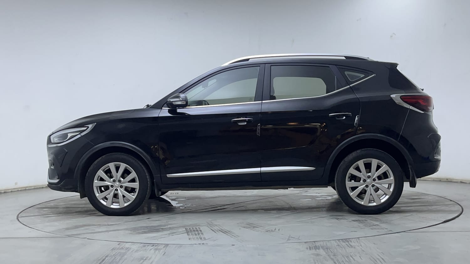 Buy Used MG Astor Smart EX BSVI of 2022 model @ 9,74,000 INR in ...
