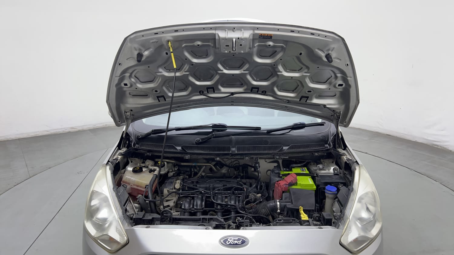 Buy Used Ford Figo Trend of 2016 model @ 3,07,000 INR in Ghaziabad ...