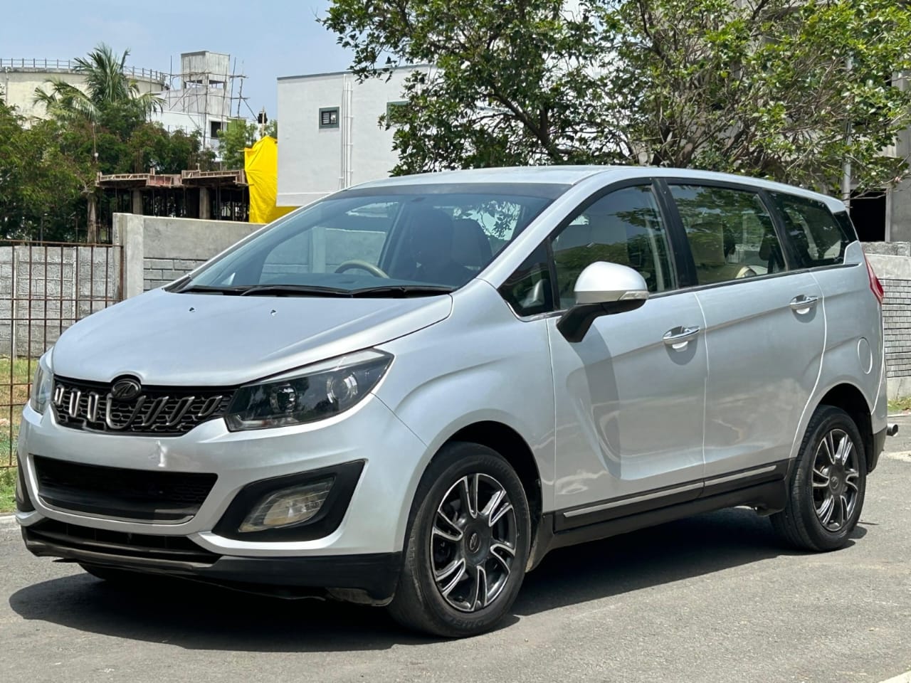 Buy Used Mahindra Marazzo M8 8Str of 2018 model @ 9,50,000 INR in ...