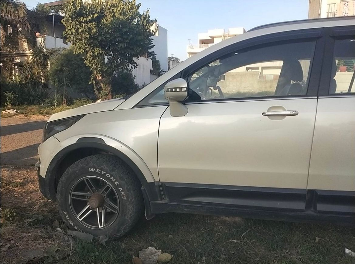Buy Used Tata Hexa XT of 2017 model @ 8,00,000 INR in Hyderabad ...