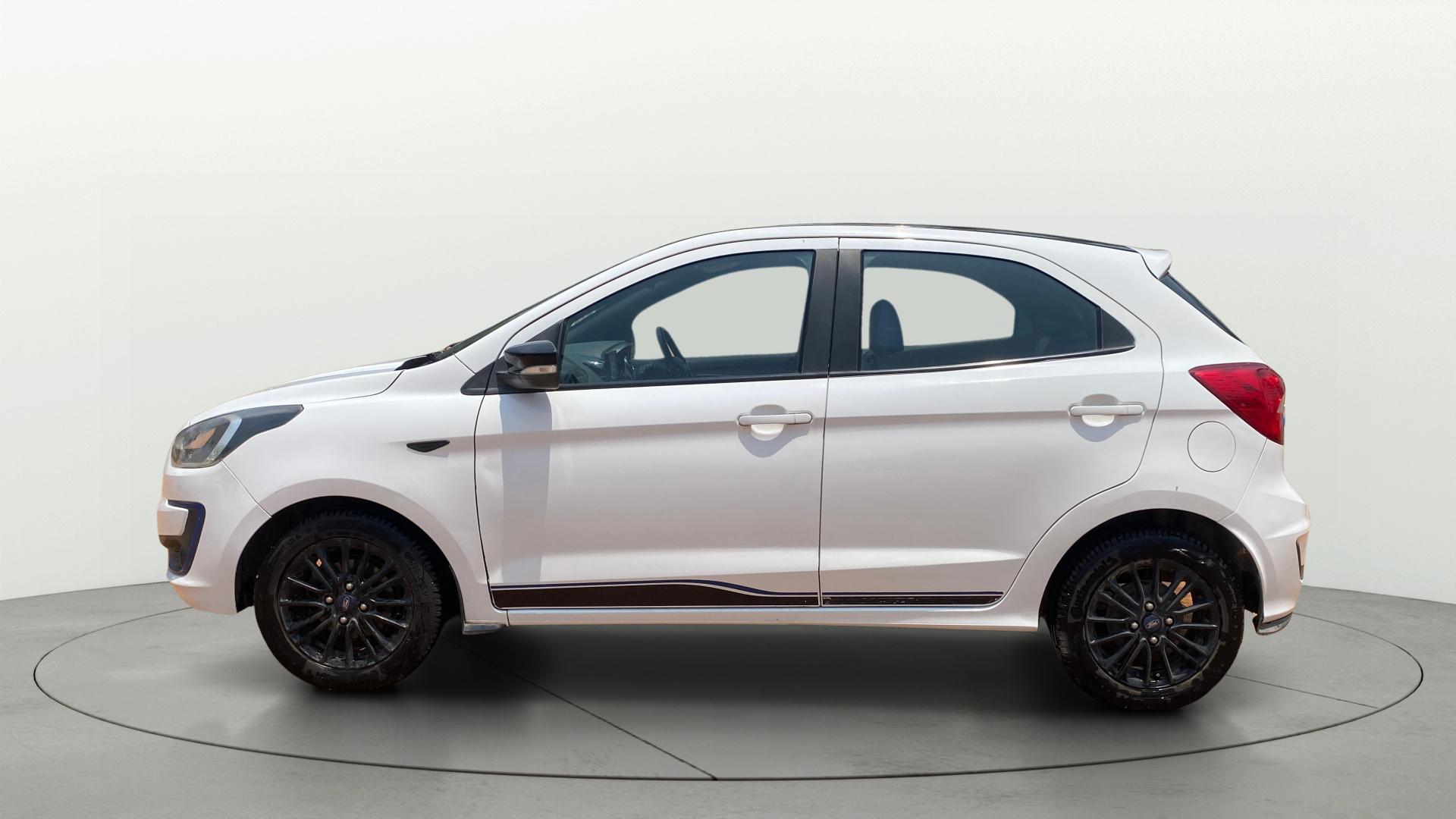 Buy Used Ford Figo Titanium Blu BSIV of 2019 model @ 4,90,374 INR in ...