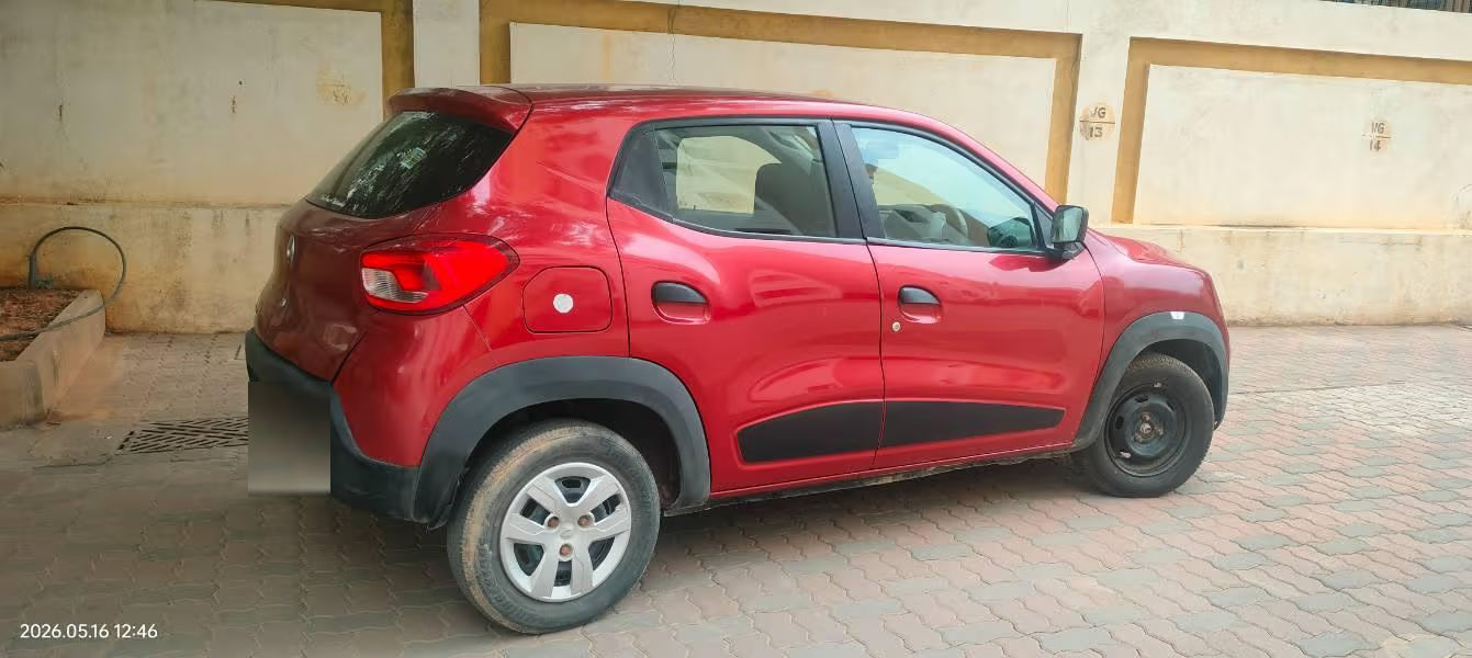 Buy Used Renault KWID 1.0 RXT Optional of 2016 model @ 2,60,000 INR in ...