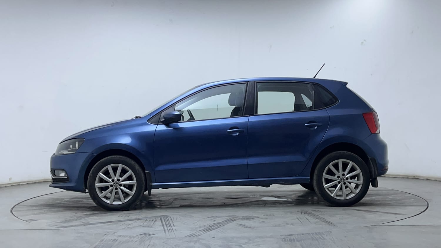 Buy Used Volkswagen Polo 1.2 MPI Highline Plus of 2017 model @ 5,18,000 ...