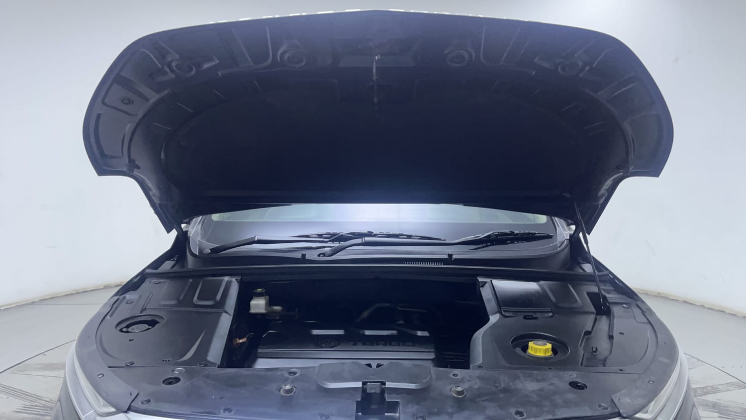Buy Used MG Hector Plus Sharp CVT of 2021 model @ 13,37,876 INR in ...