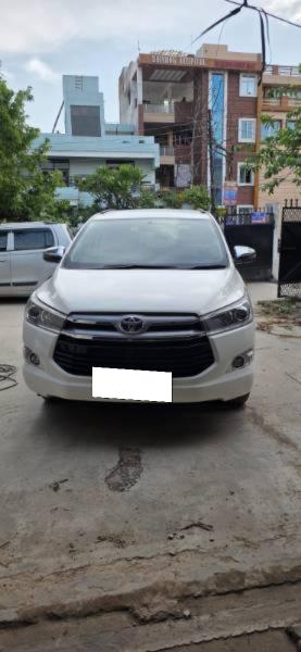 Buy Used Toyota Innova Crysta 2.4 G MT of 2020 model @ 17,00,000 INR in ...