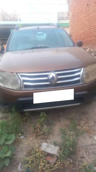 Buy Used Renault Duster Petrol RxE of 2013 model @ 2,80,000 INR in ...