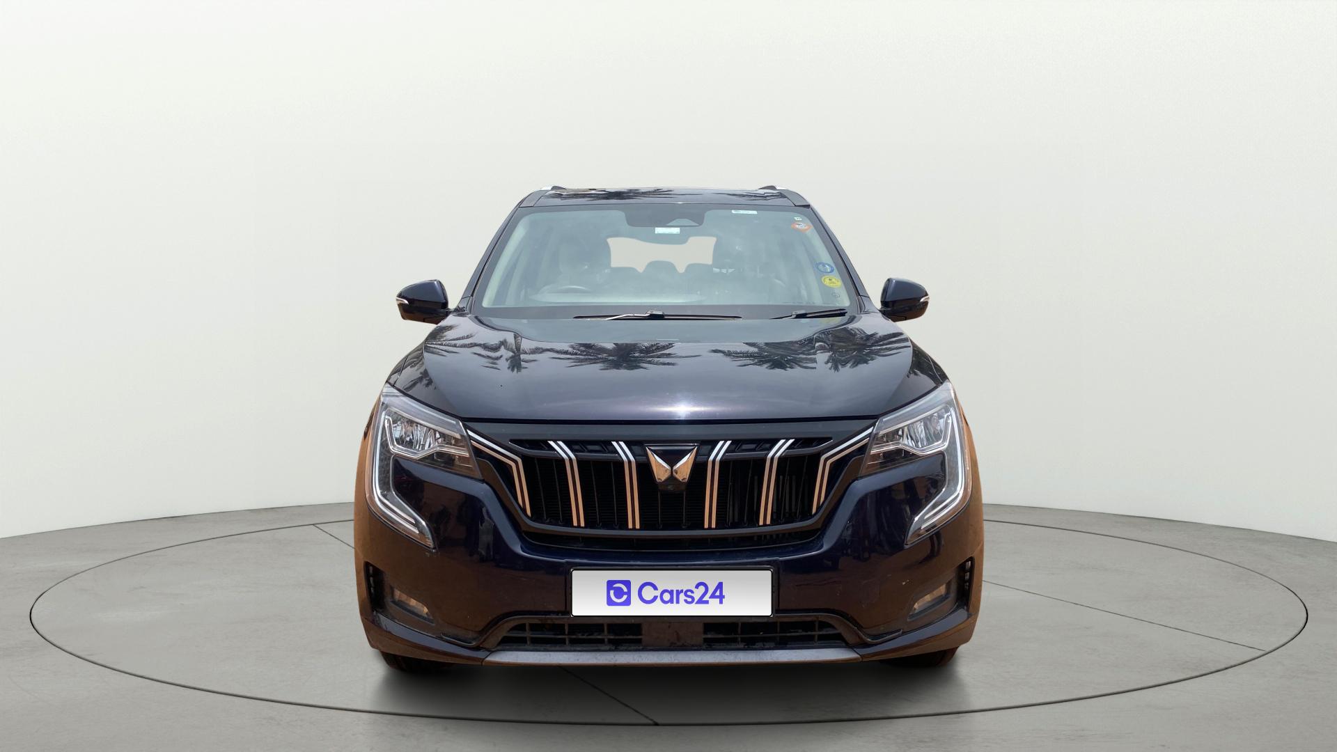 Buy Used Mahindra XUV700 AX5 7 Str AT of 2023 model @ 20,88,640 INR in ...