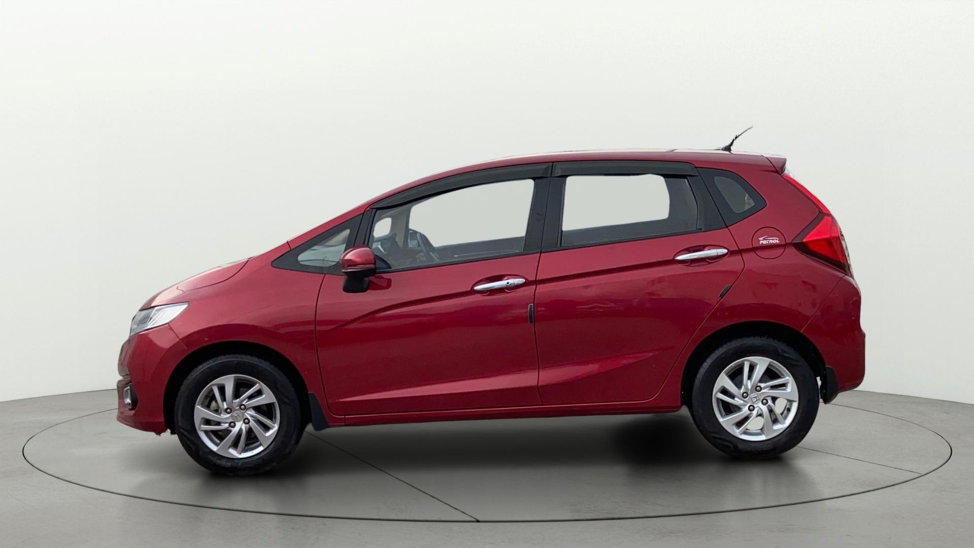 Buy Used Honda Jazz ZX CVT of 2022 model @ 6,76,344 INR in Coimbatore ...