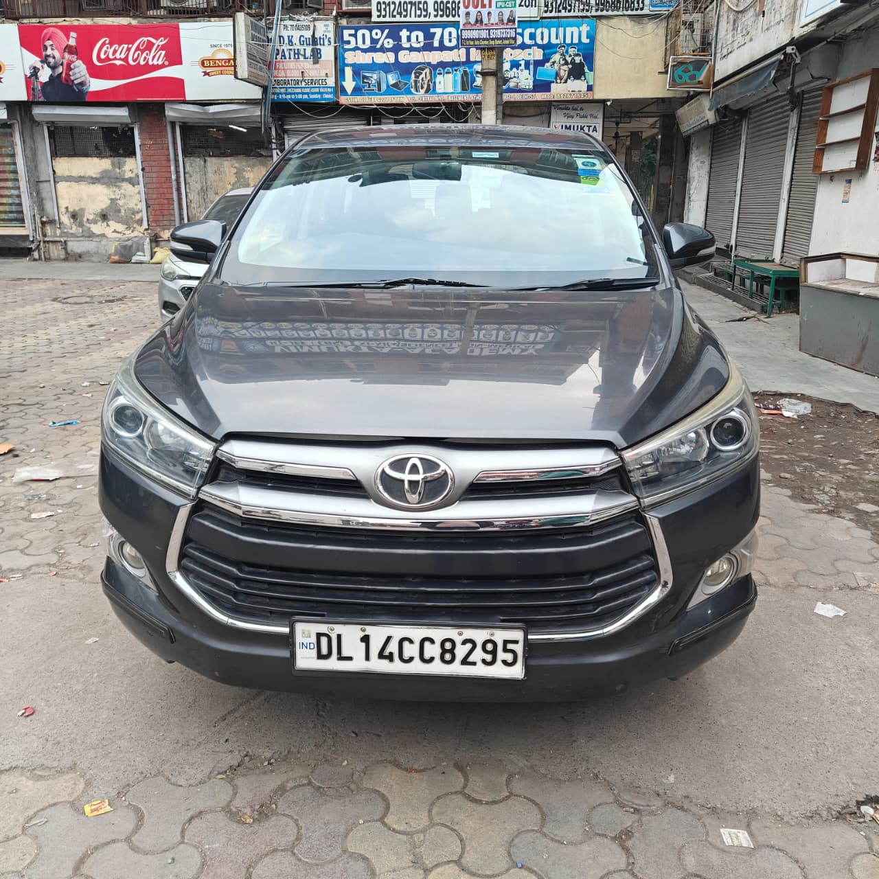 Buy Used Toyota Innova Crysta 2.7 VX MT BSIV of 2016 model @ 8,00,000 ...