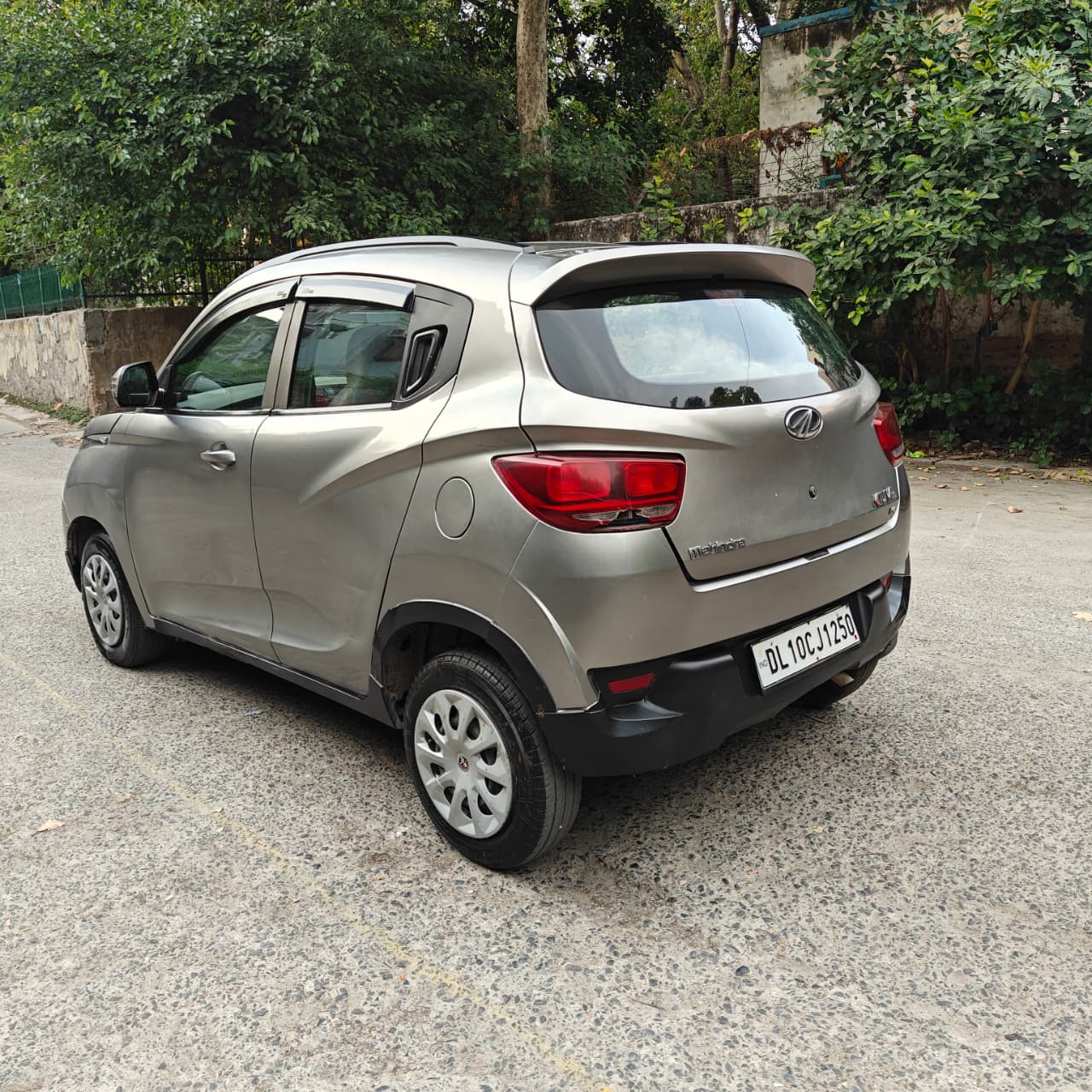 Buy Used Mahindra KUV 100 mFALCON D75 K6 Plus of 2017 model @ 1,49,999 ...