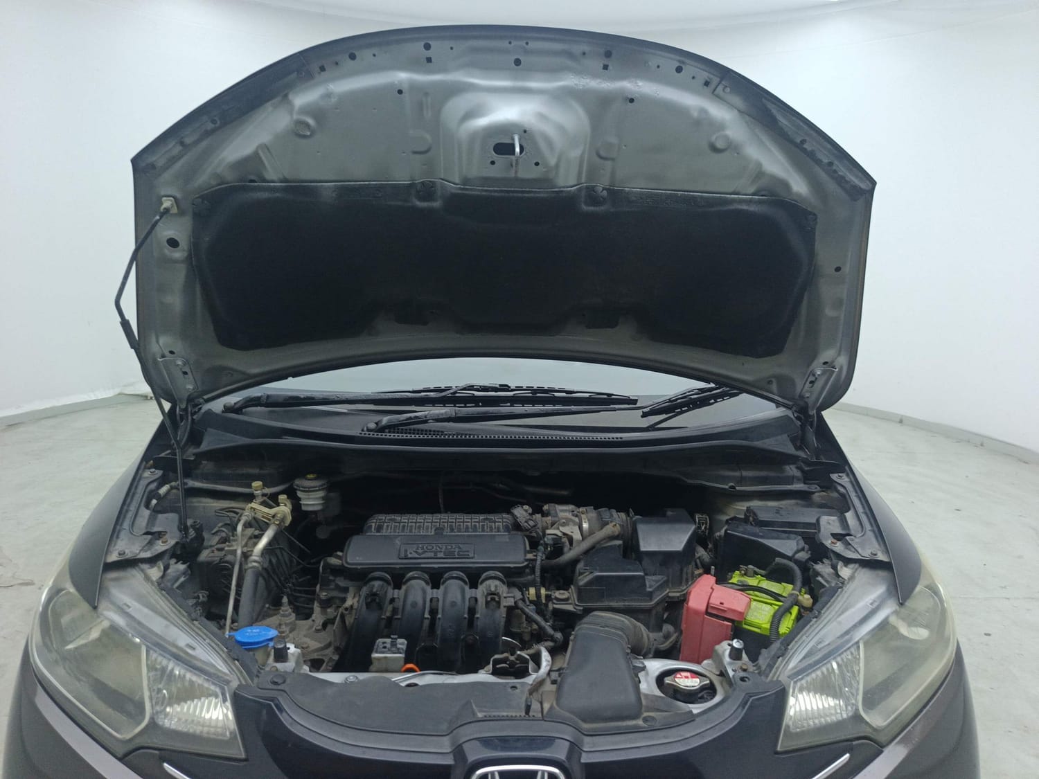 Buy Used Honda Jazz V of 2015 model @ 4,29,000 INR in Visakhapatnam ...