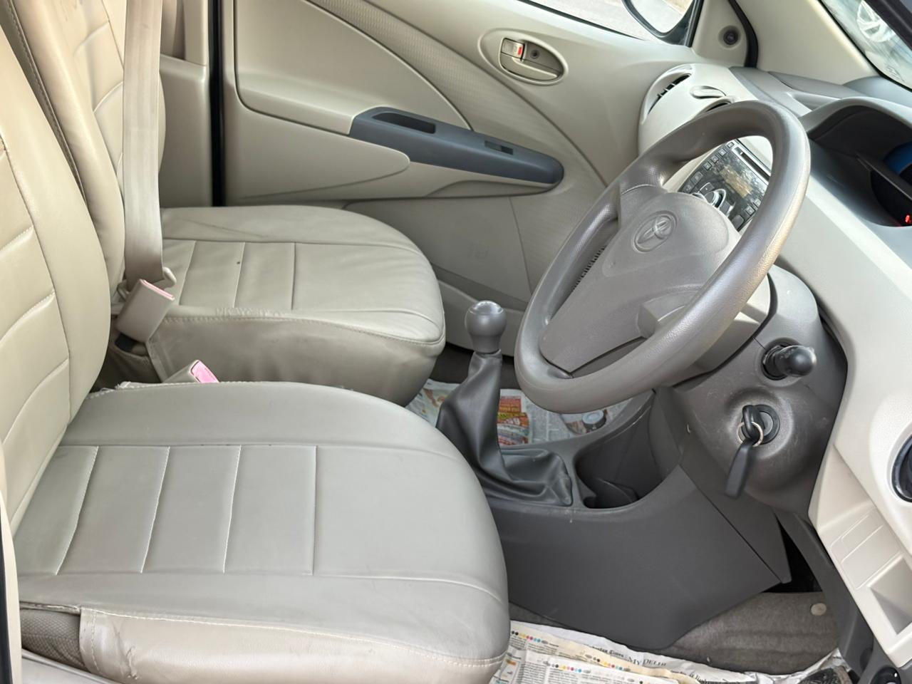 Buy Used Toyota Etios Liva G of 2014 model @ 2,35,000 INR in Delhi ...