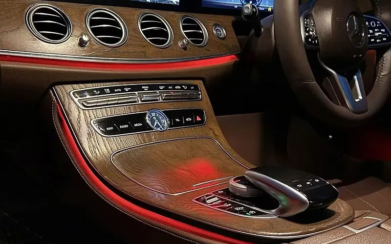 Buy Used Mercedes-Benz E-Class Exclusive E 220d of 2020 model @ 33 ...