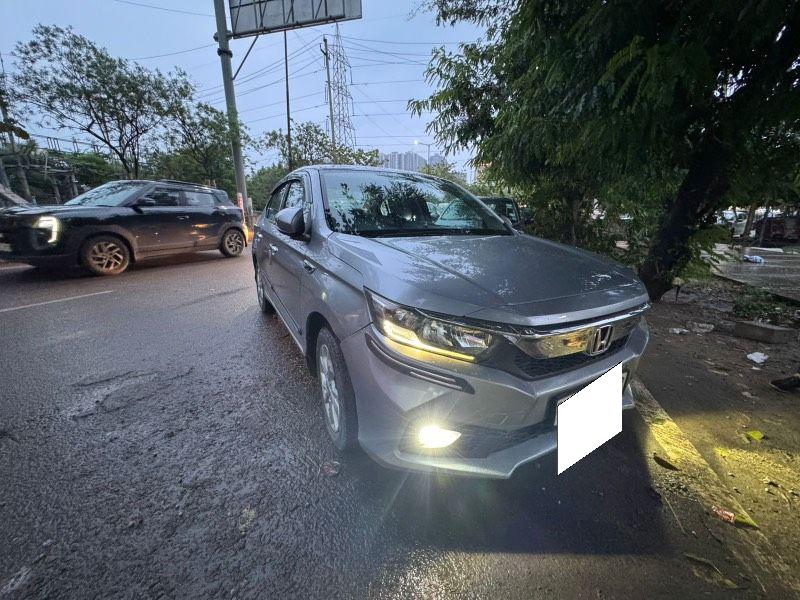 Buy Used Honda Amaze VX Petrol of 2020 model @ 4,90,000 INR in Noida ...