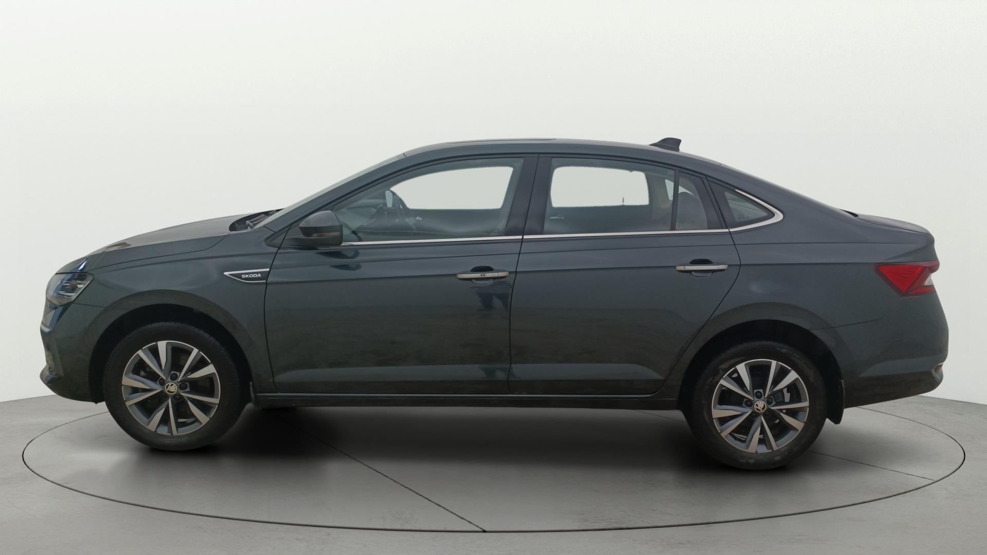 Buy Used Skoda Slavia 1.5 TSI Style AT BSVI of 2022 model @ 13,88,595 ...