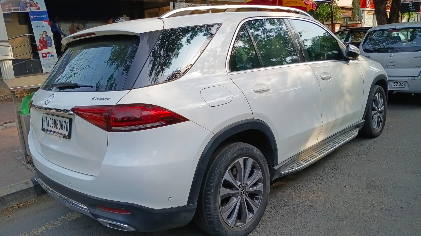 Buy Used Mercedes-Benz GLE 450d 4Matic of 2023 model @ 70,00,000 INR in ...