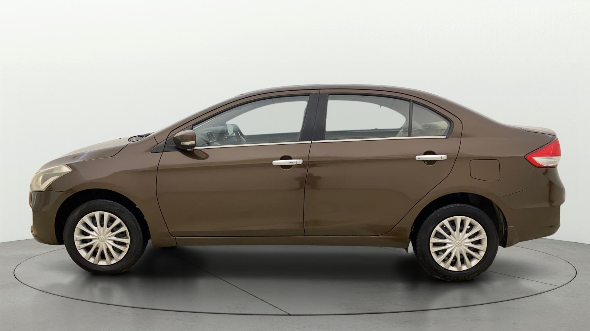 Buy Used Maruti Ciaz VDi Plus SHVS of 2016 model @ 4,80,201 INR in ...