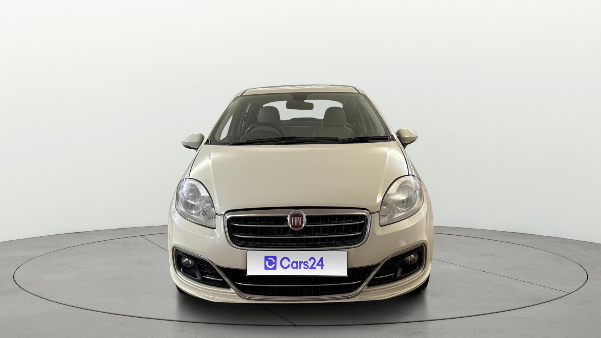 Buy Used Fiat Linea T-Jet Emotion of 2019 model @ 3,25,000 INR in ...
