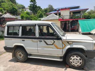 Used Tata Sumo in India - Second Hand Sumo @ Zigwheels