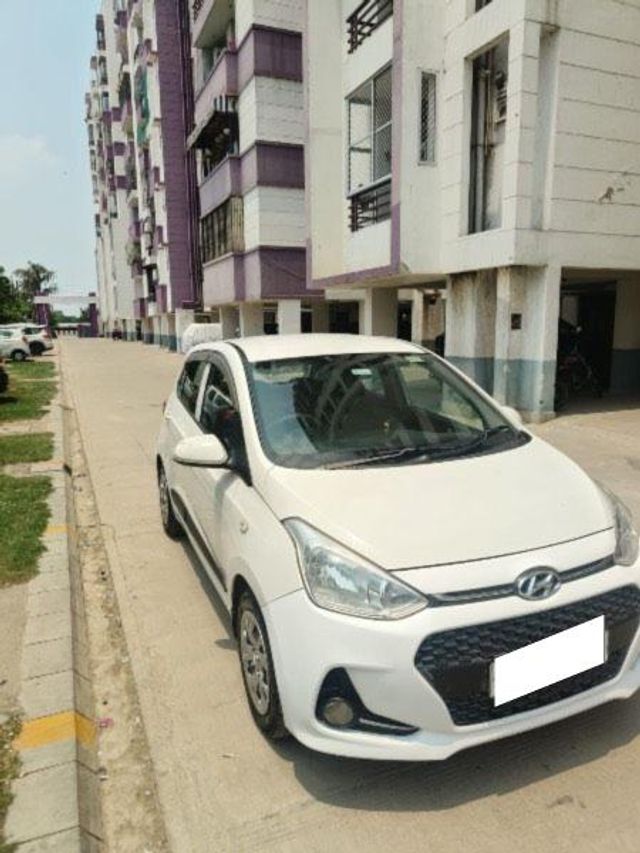 Used Hyundai Grand i10 Hatchback Cars in India - 1078 Second Hand Cars ...