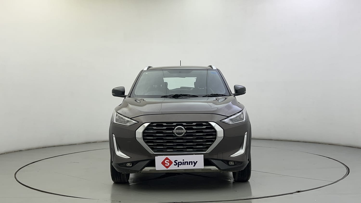 Buy Used Nissan Magnite Turbo CVT XV of 2021 model @ 5,85,000 INR in ...