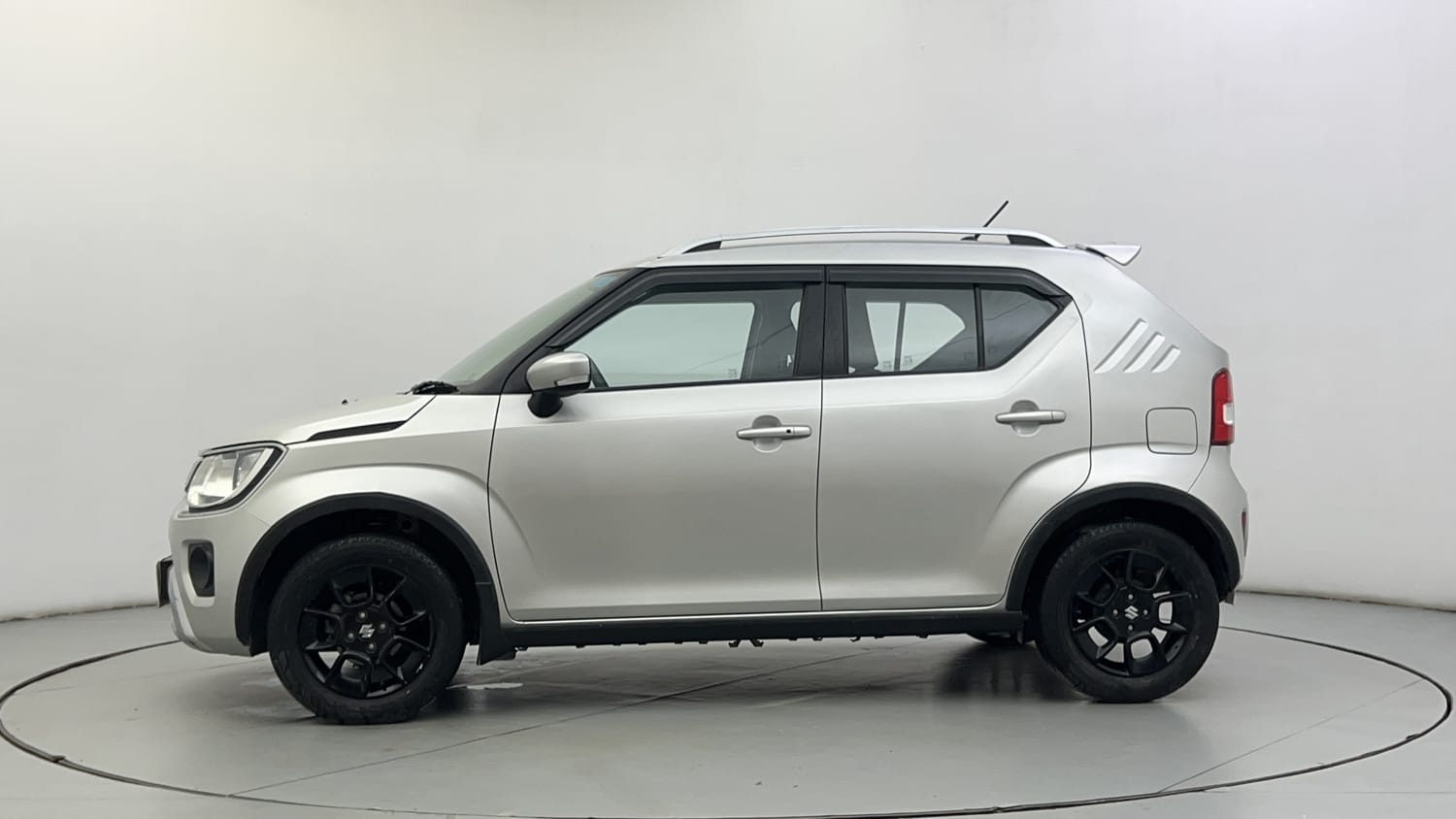 Buy Used Maruti Ignis 1.2 Zeta BSIV of 2022 model @ 5,10,000 INR in ...