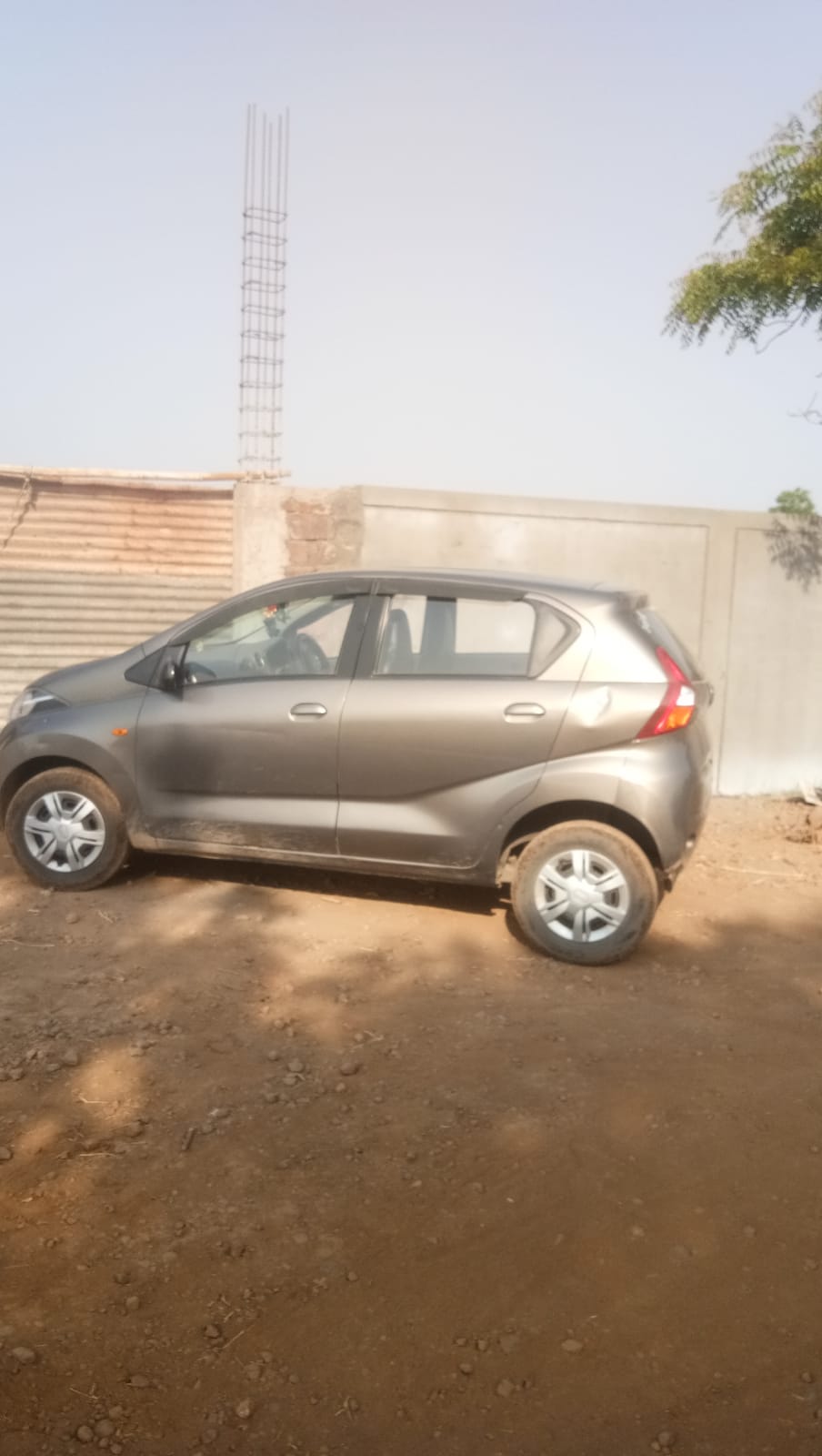 Buy Used Datsun RediGO T of 2016 model @ 1,50,000 INR in Surat ...