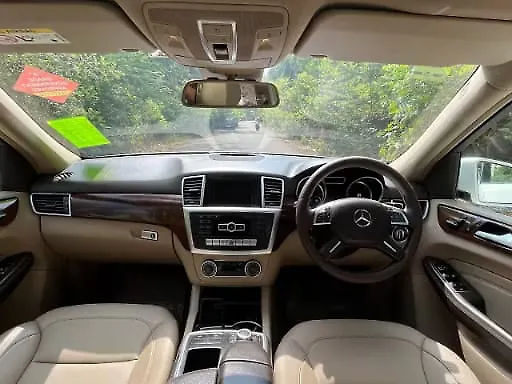 Buy Used Mercedes-Benz M-Class ML 250 CDI of 2015 model @ 17,99,999 INR ...