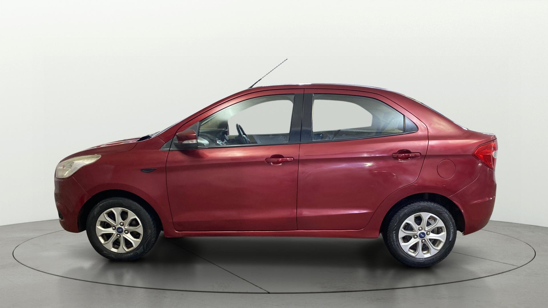 Buy Used Ford Aspire Titanium BSIV of 2017 model @ 2,80,000 INR in ...