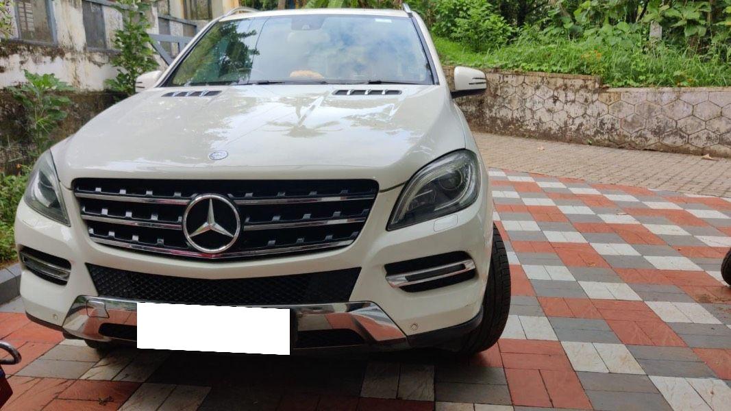 Buy Used Mercedes-Benz M-Class ML 250 CDI of 2013 model @ 12,00,000 INR ...