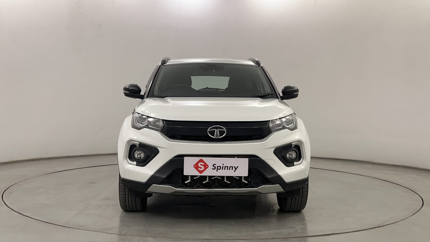Buy Used Tata Nexon Pure Plus Diesel AMT of 2023 model @ 10,05,047 INR ...