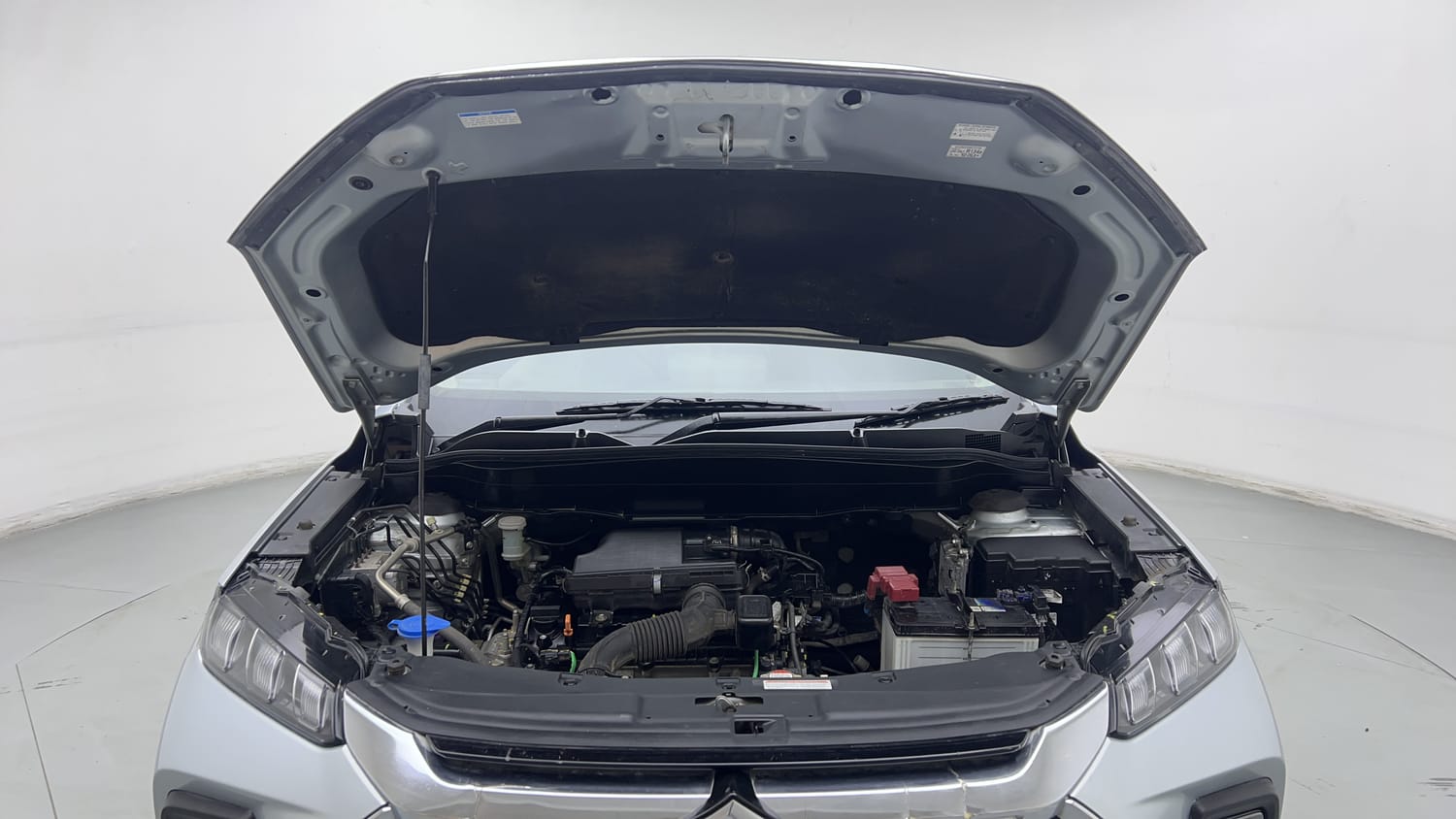 Buy Used Maruti Grand Vitara Delta Plus Hybrid CVT of 2024 model @ 10 ...