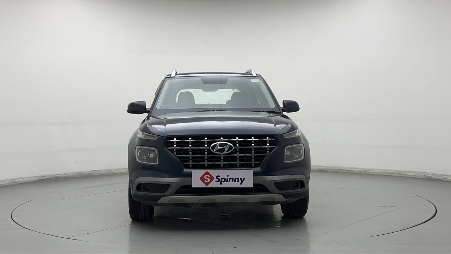 Buy Used Hyundai Venue SX Turbo Executive of 2019 model @ 5,85,000 INR ...