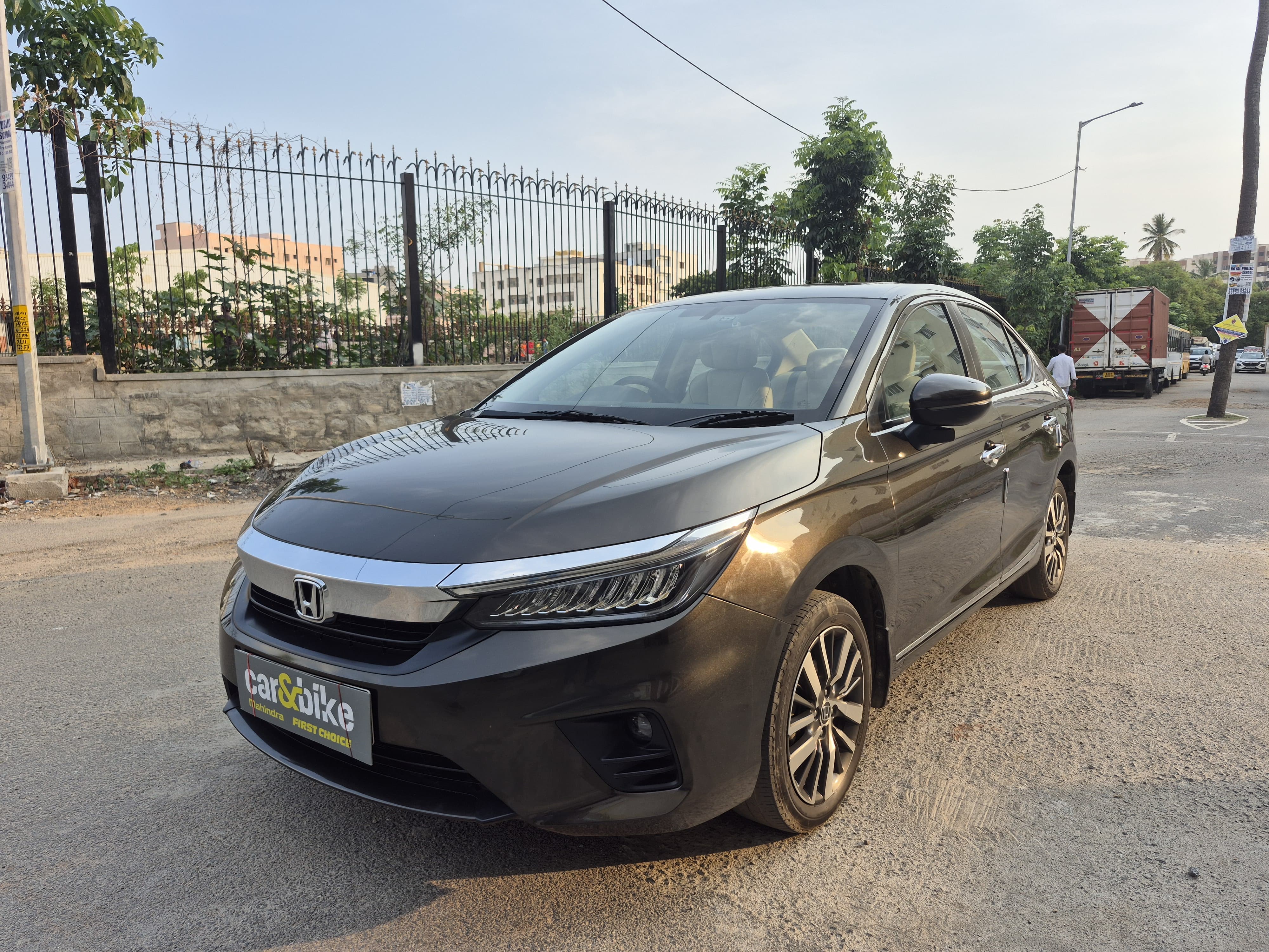 Buy Used Honda City ZX MT of 2020 model @ 9,45,000 INR in Bangalore ...