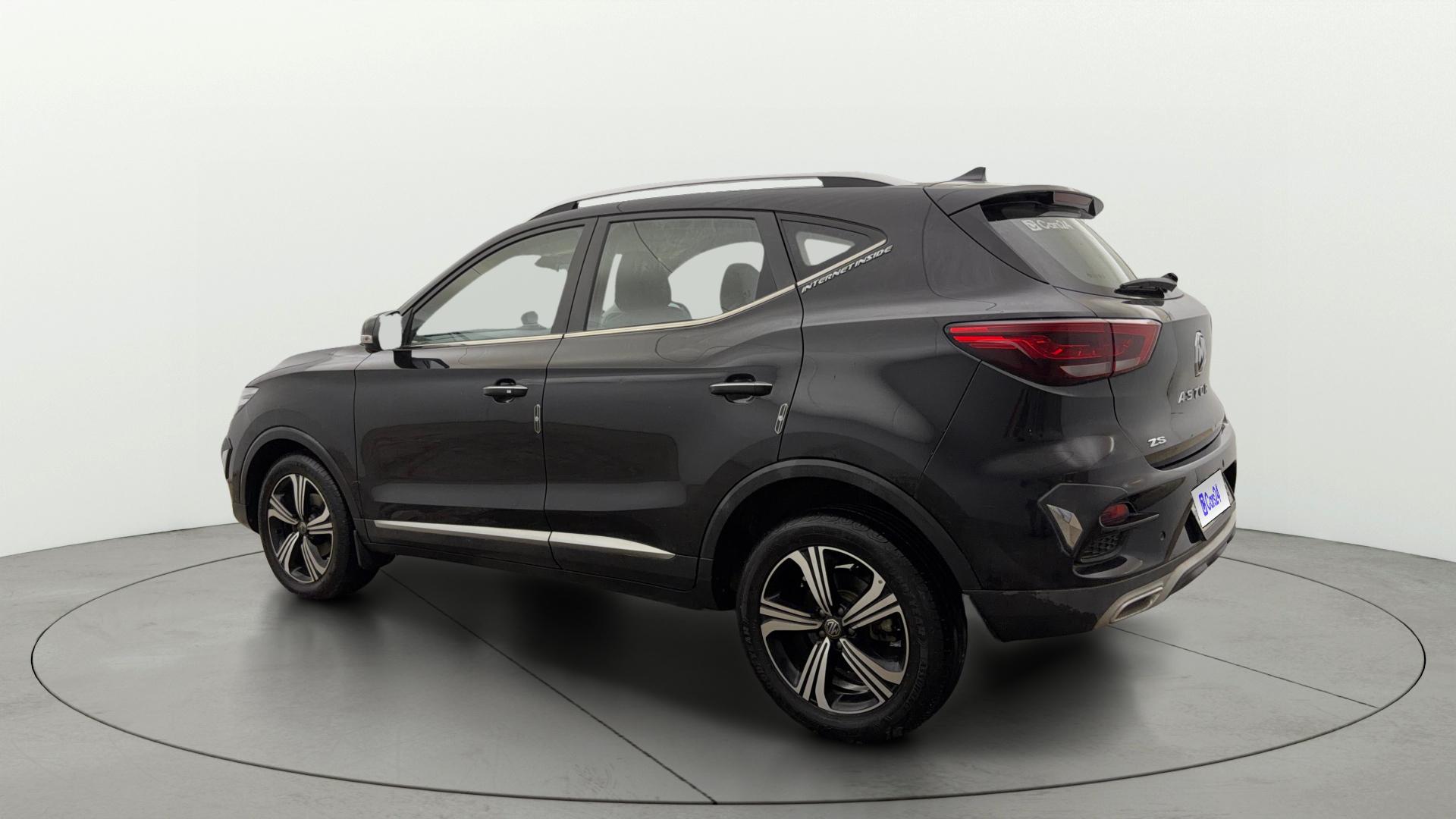 Buy Used MG Astor Sharp CVT BSVI of 2023 model @ 9,31,000 INR in ...