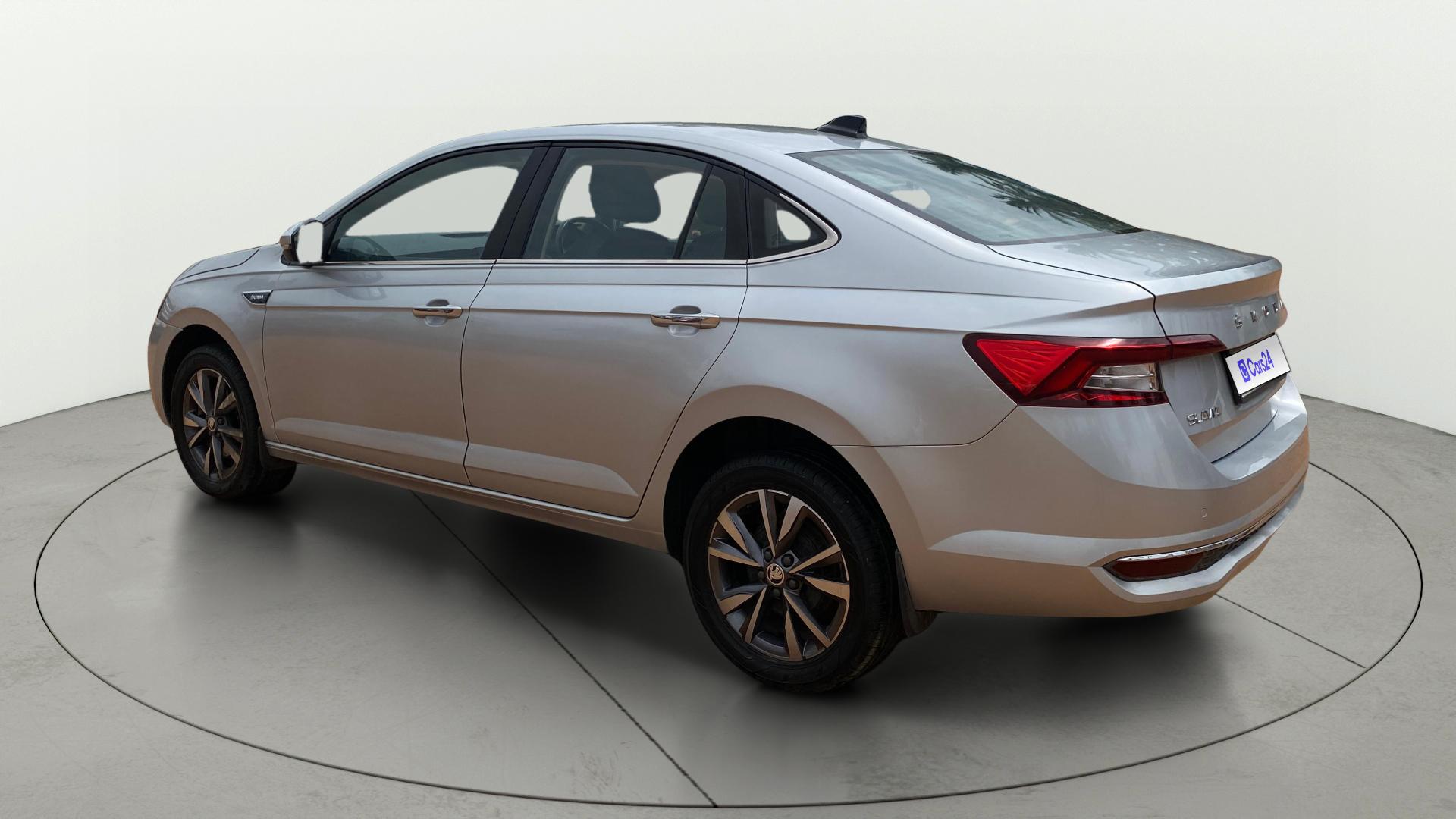Buy Used Skoda Slavia 1.5 TSI Style DSG Lava of 2023 model @ 12,90,000 ...