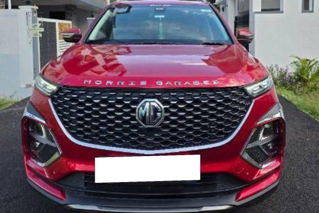 Used 2022 MG Hector Plus Diesel Manual in Salem at ₹16 Lakh - CarDekho