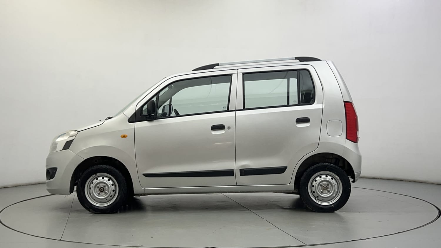 Buy Used Maruti Wagon R LXI BSVI of 2014 model @ 2,59,000 INR in ...