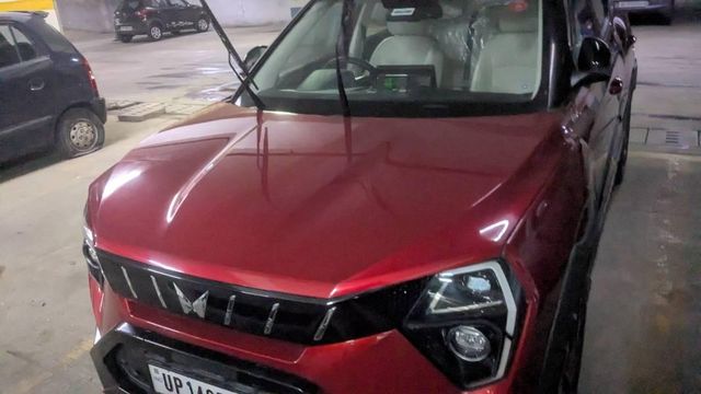 Used 2024 Mahindra XUV 3XO Petrol Manual in Ghaziabad at ₹12 Lakh ...