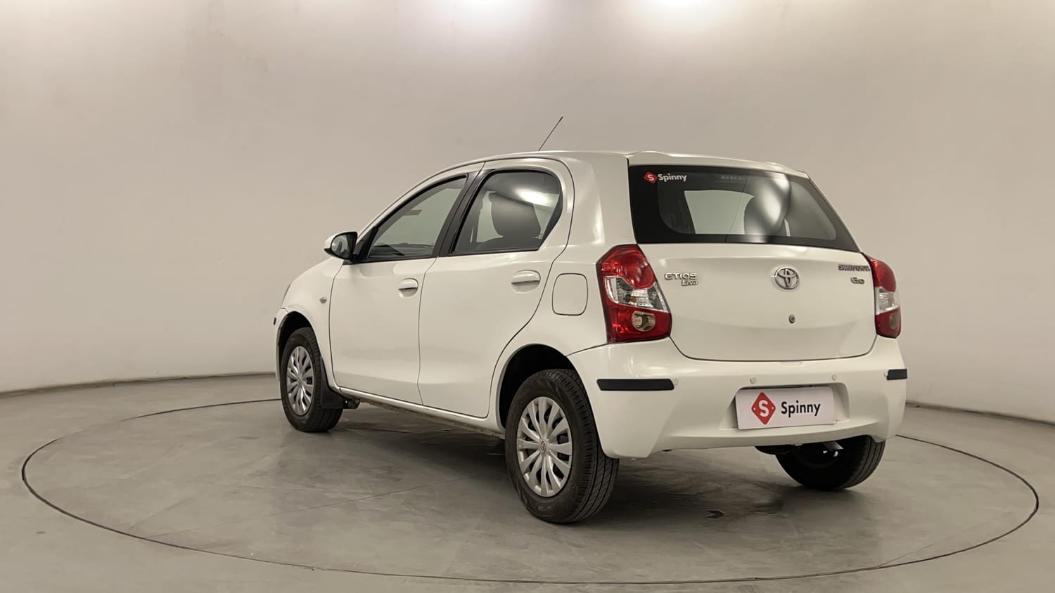 Buy Used Toyota Etios Liva GD of 2013 model @ 3,79,000 INR in Pune ...