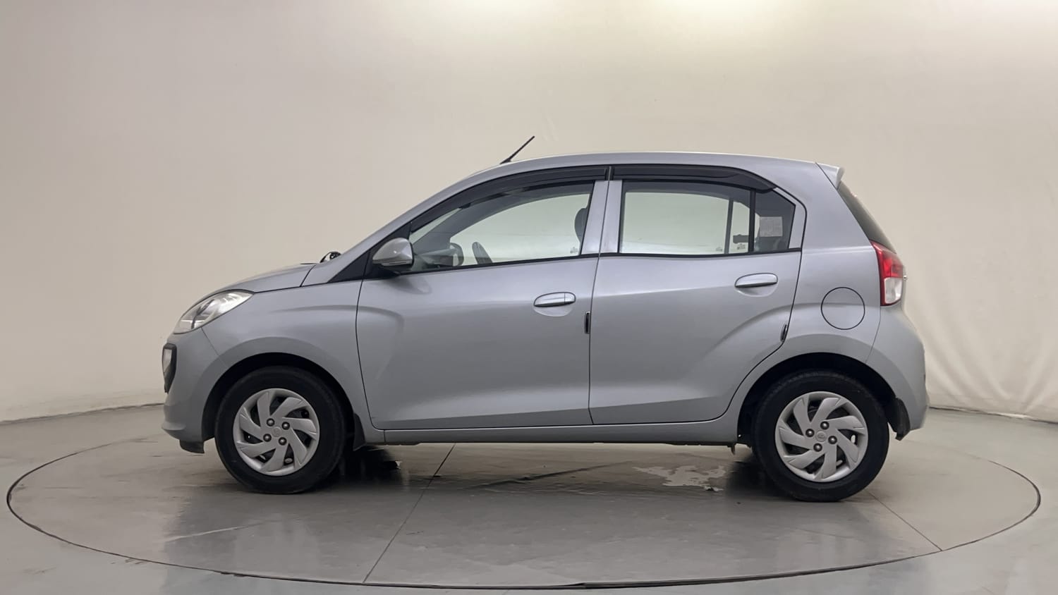 Buy Used Hyundai Santro Sportz of 2019 model @ 4,11,000 INR in ...