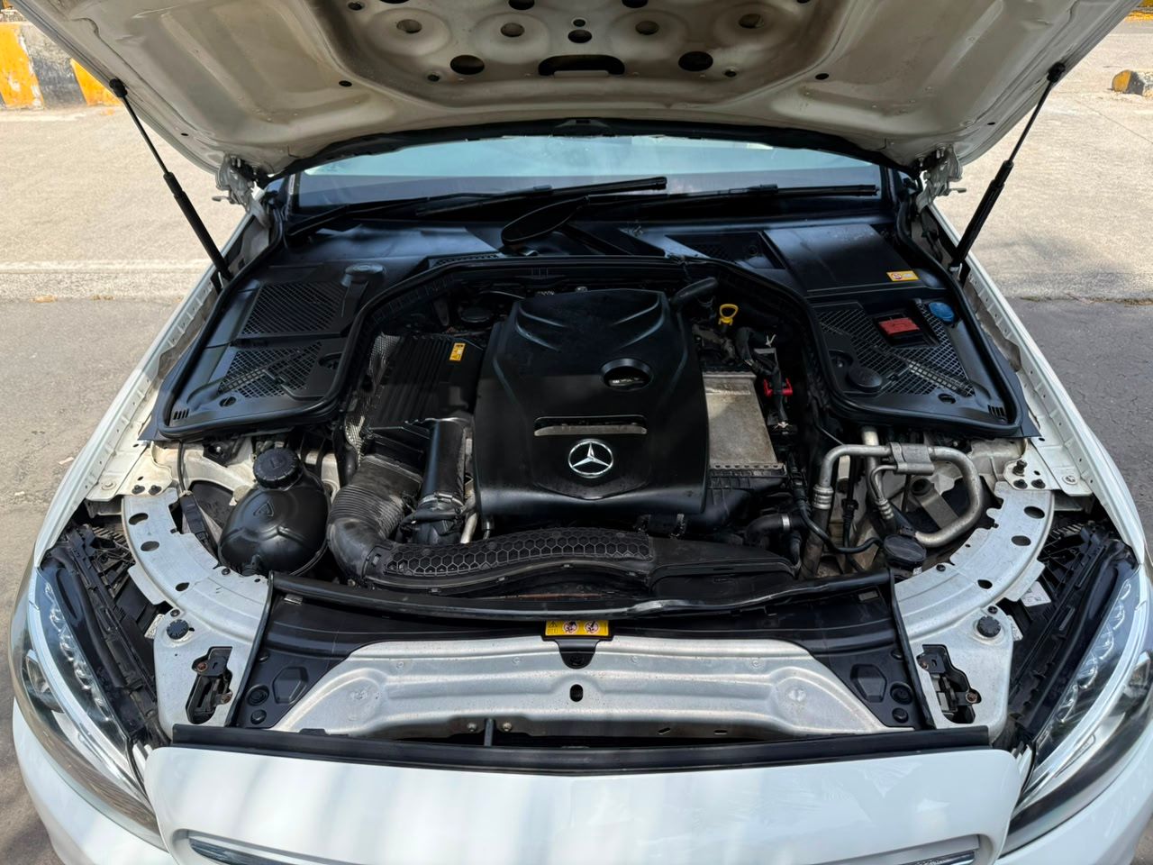 Buy Used Mercedes-Benz C-Class C 200 CGI of 2016 model @ 15,50,000 INR ...
