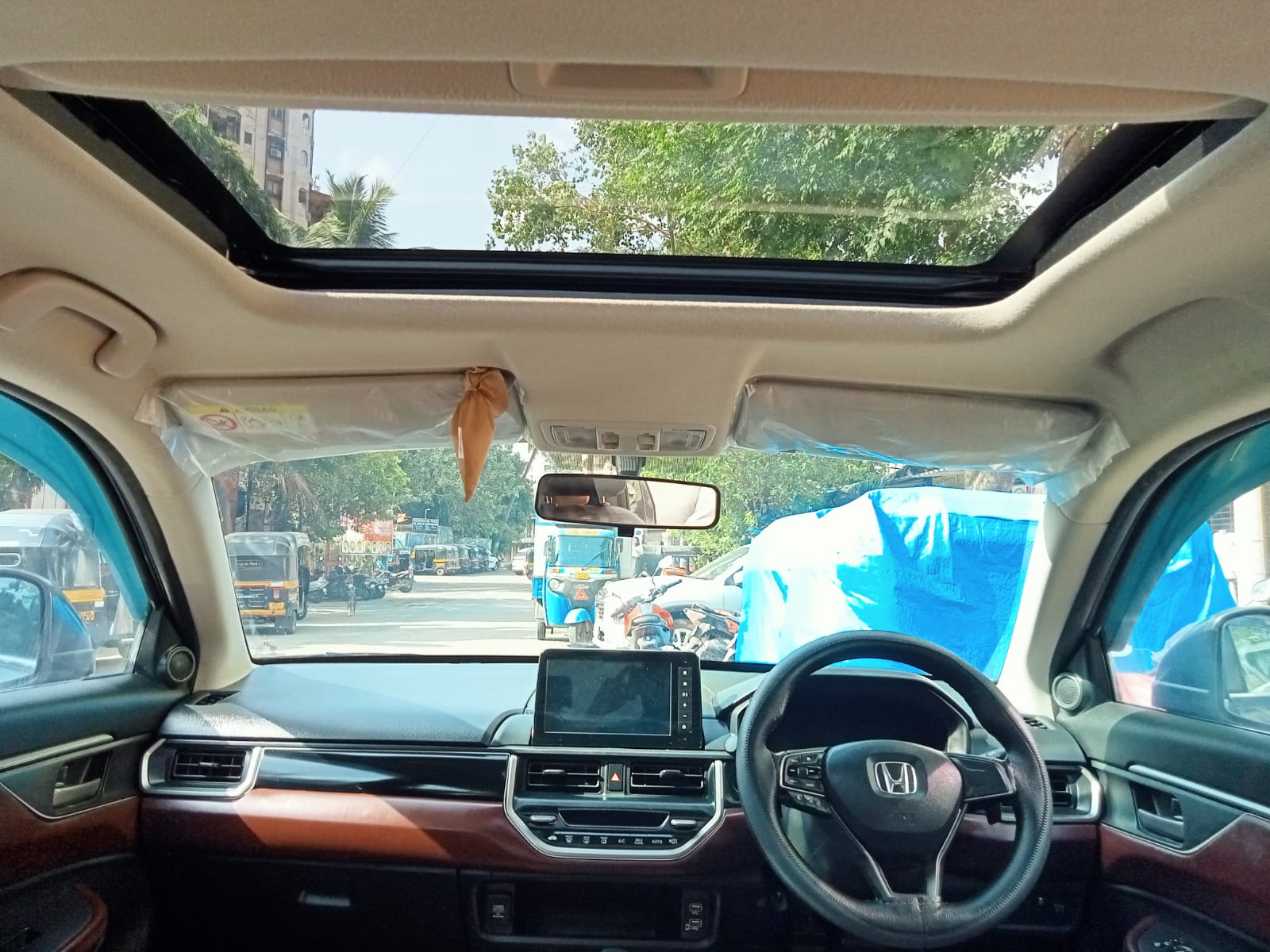 Buy Used Honda Elevate VX Non RF of 2023 model @ 12,99,000 INR in Thane ...