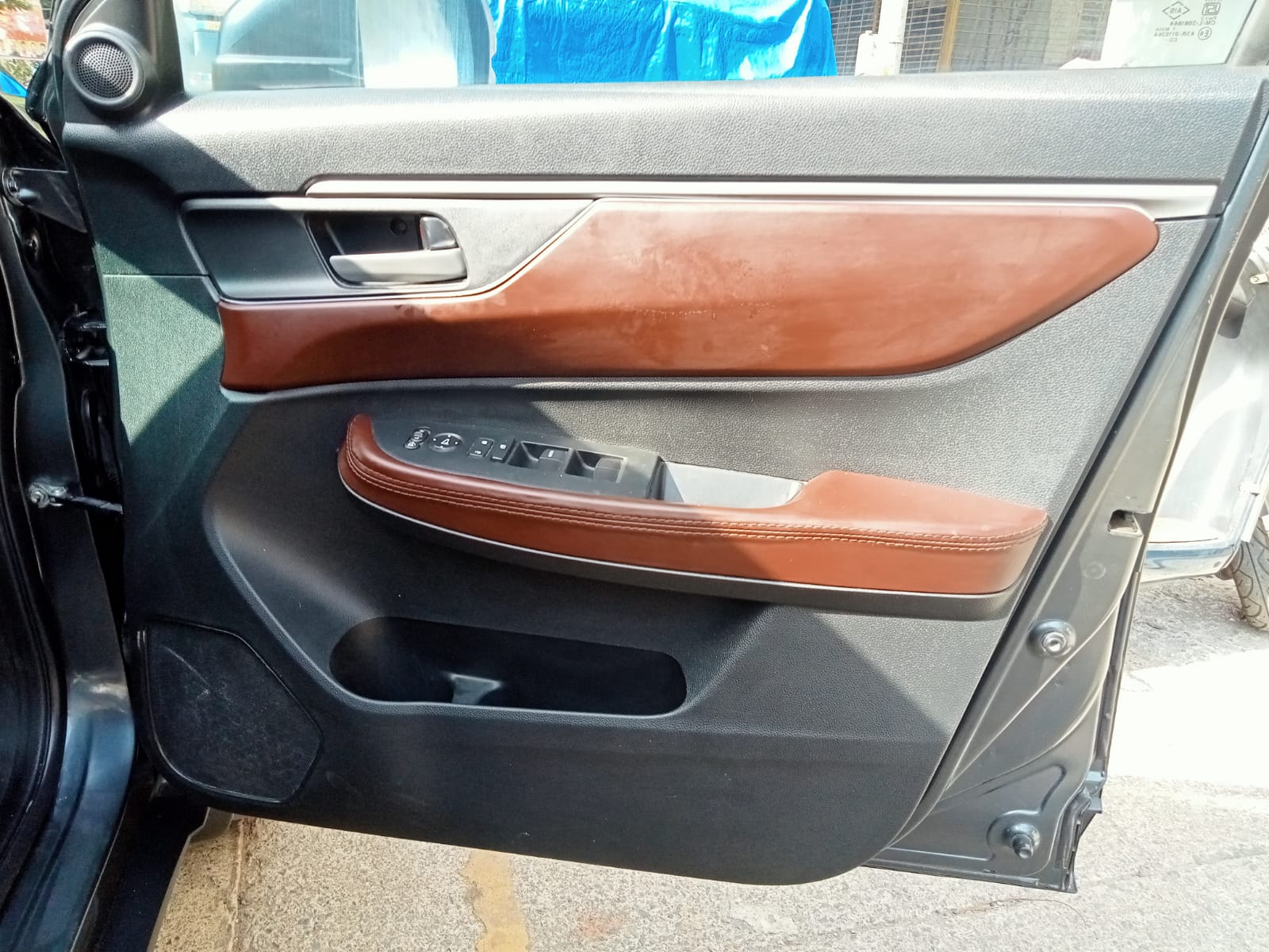 Buy Used Honda Elevate VX Non RF of 2023 model @ 12,99,000 INR in Thane ...