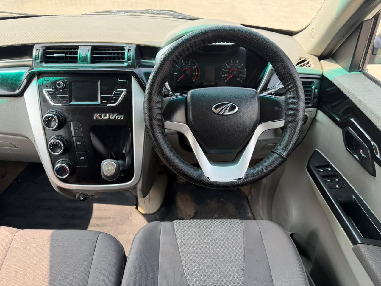 Buy Used Mahindra KUV 100 mFALCON D75 AnniversaryEdition of 2017 model ...