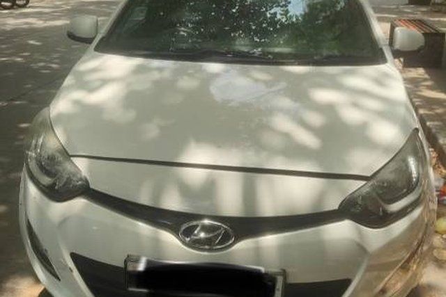 Buy Used Hyundai i20 Asta 1.2 of 2014 model @ 3,20,000 INR in Pune ...