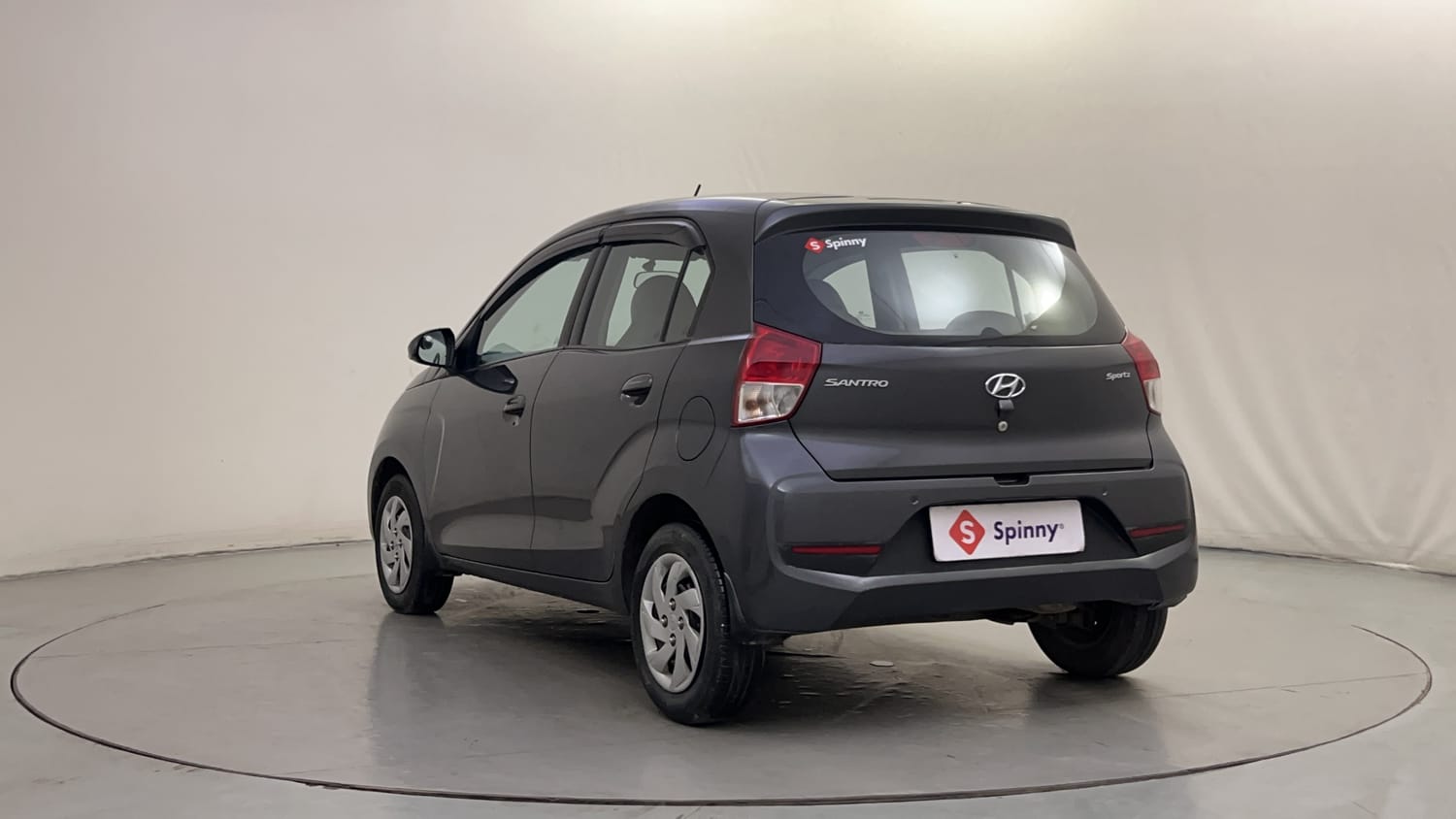 Buy Used Hyundai Santro Sportz AMT of 2020 model @ 4,33,000 INR in ...