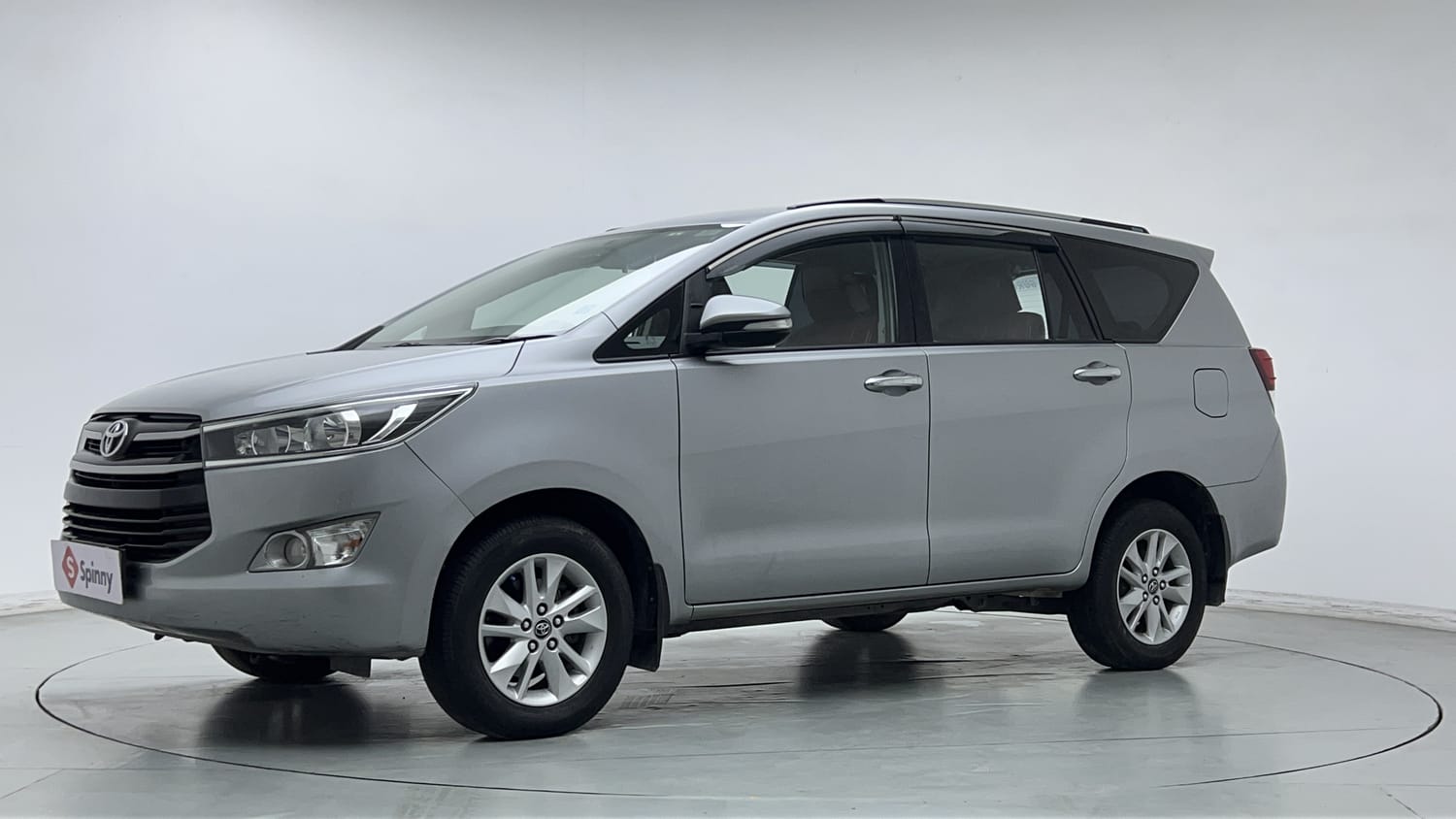 Used 2017 Toyota Innova Crysta 2694 cc Petrol Manual Car in Noida at ₹9 ...
