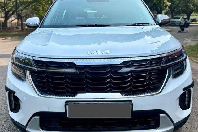 Used 2023 Kia Seltos 1497 cc Petrol Automatic Car in New Delhi at ₹14. ...