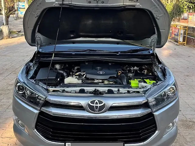 Buy Used Toyota Innova 2.5 G Diesel 7 Seater BS IV of 2016 model @ 12 ...